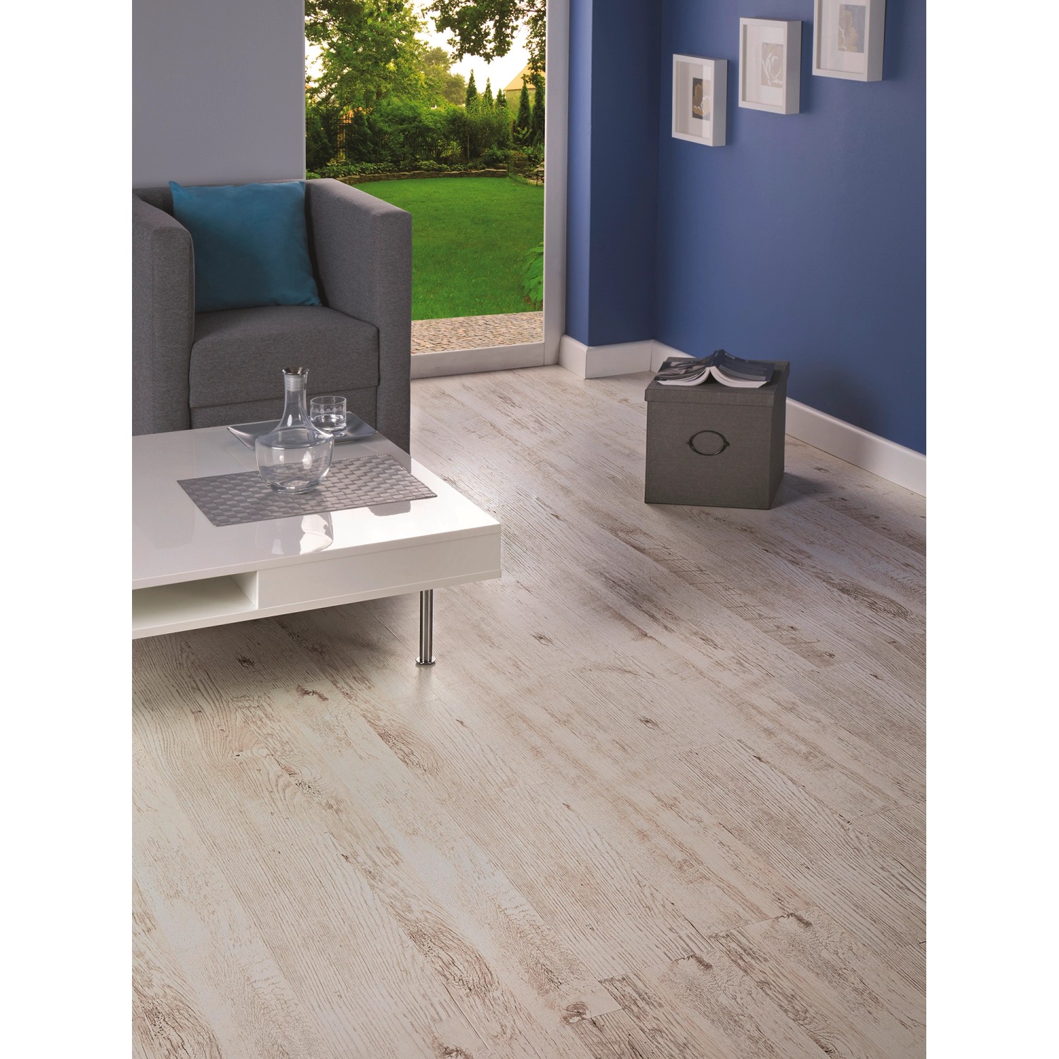 OBI Panel podłogowy dąb biały, gr. 8 mm, kl. AC 4 kupuj w OBI