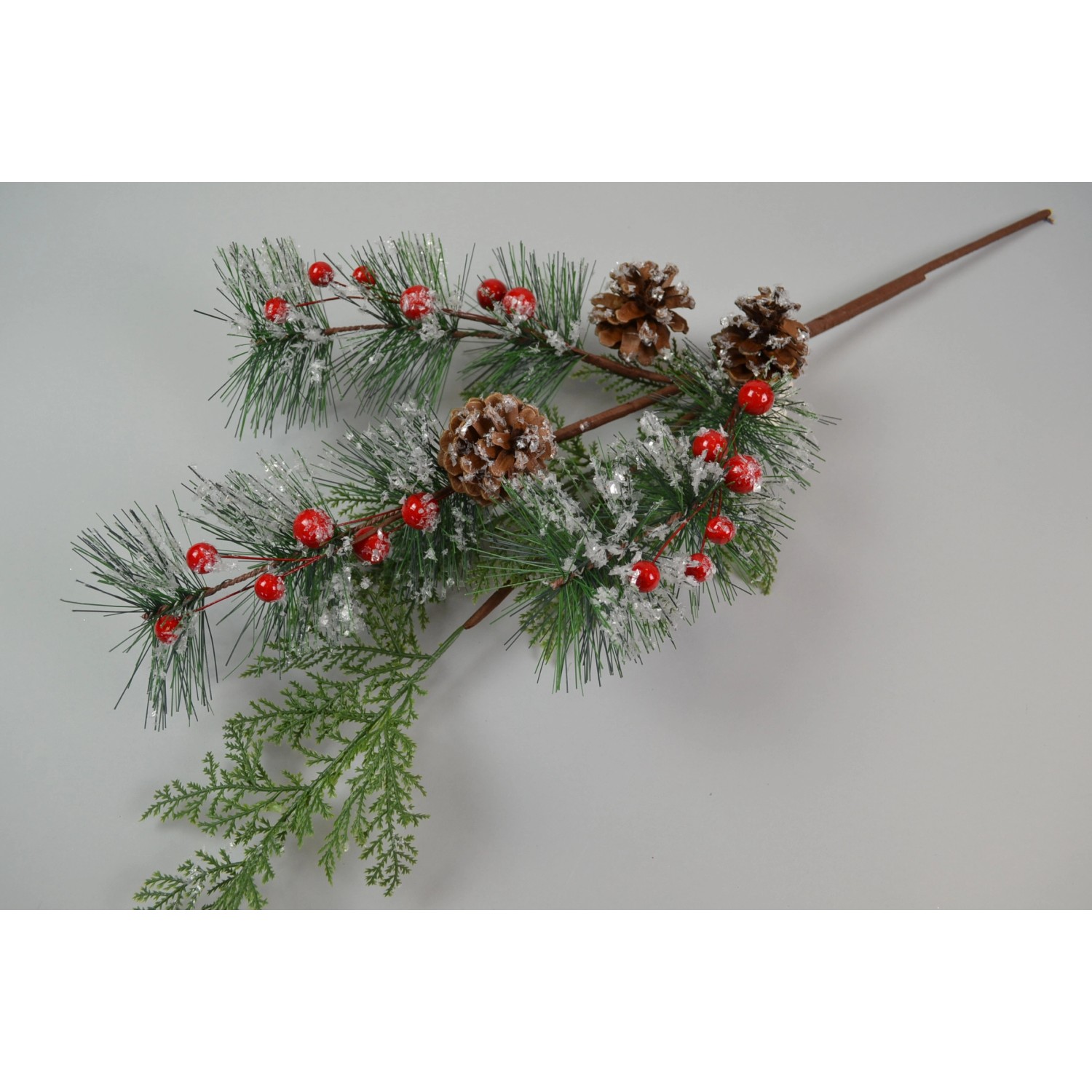 Virtus Gałąź sosna z kulkami czerwone 600/200mm kupuj w OBI